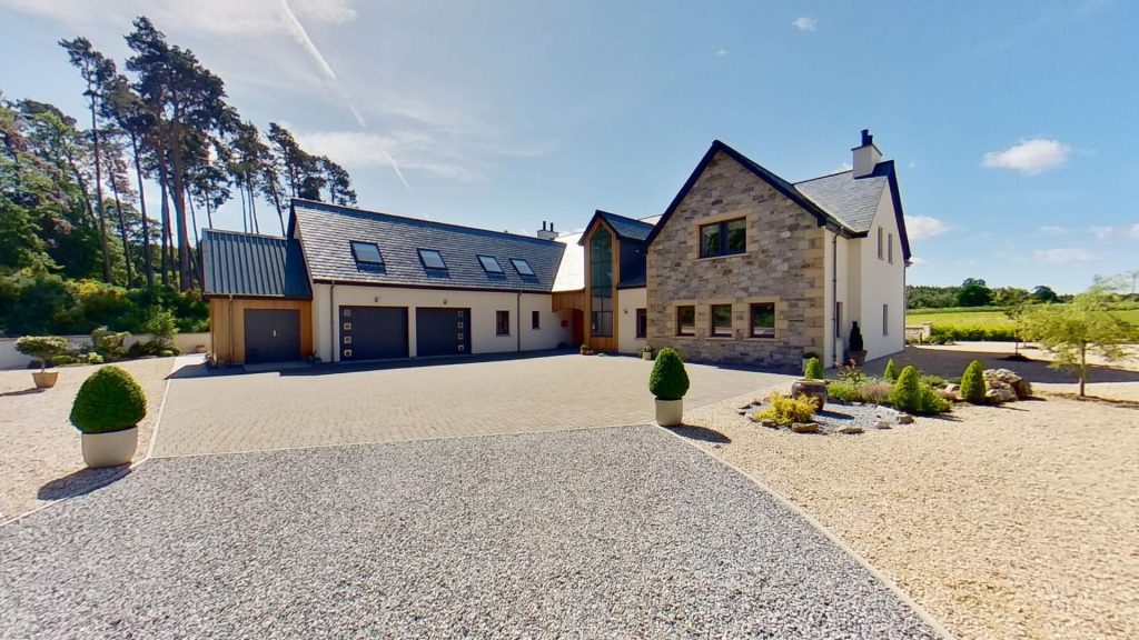 Thistle House, Forres, IV36 2SG – R & R Urquhart – Solicitors & Estate ...